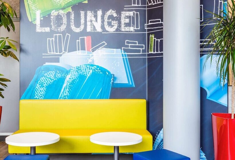 Hotel Ibis Budget Rueil Malmaison - Rueil-Malmaison