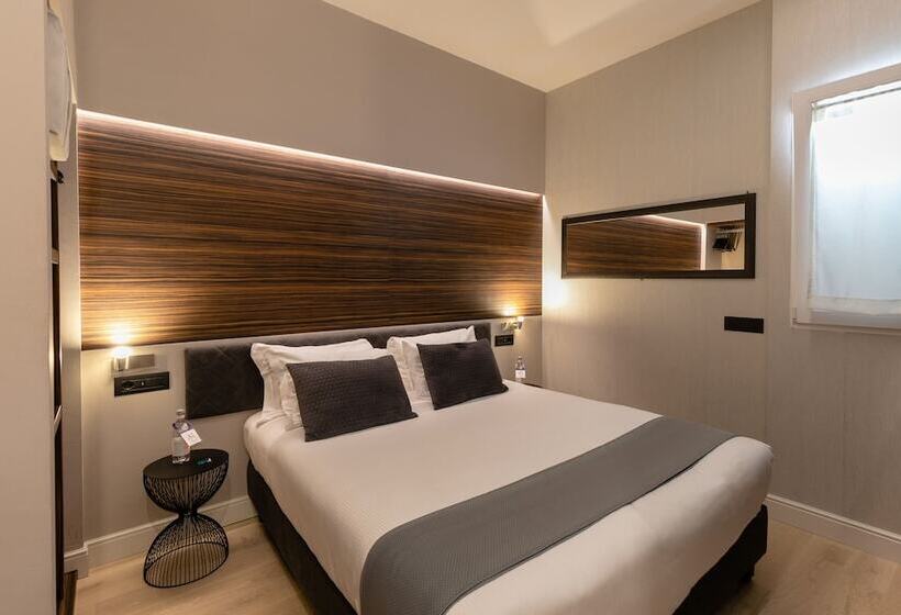Aiello Hotels   Duomo - ميلانو