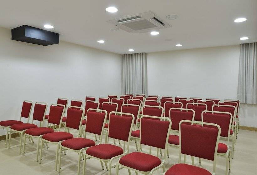 Hôtel Rede Andrade Express - Rio Vermelho