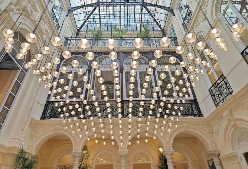 Hôtel Palacio Gran Vía, A Royal Hideaway - Granada