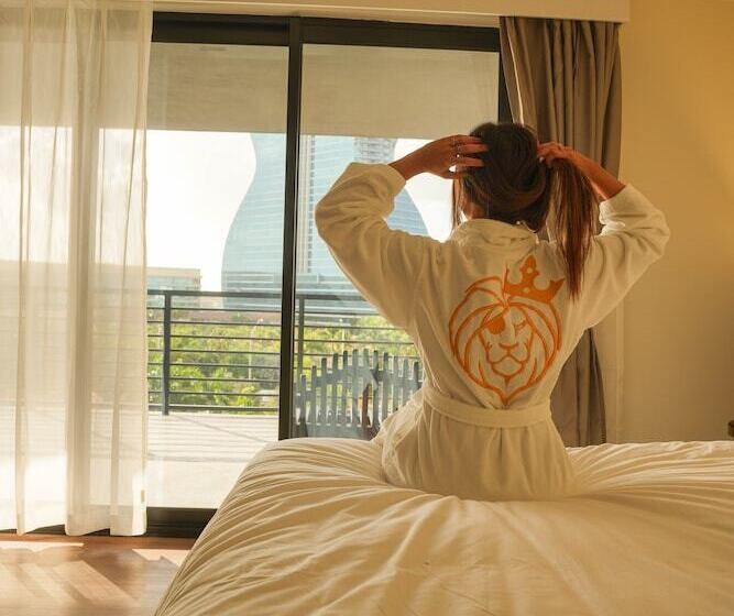 Hotel Dolce By Wyndham Hollywood - Hollywood, FL