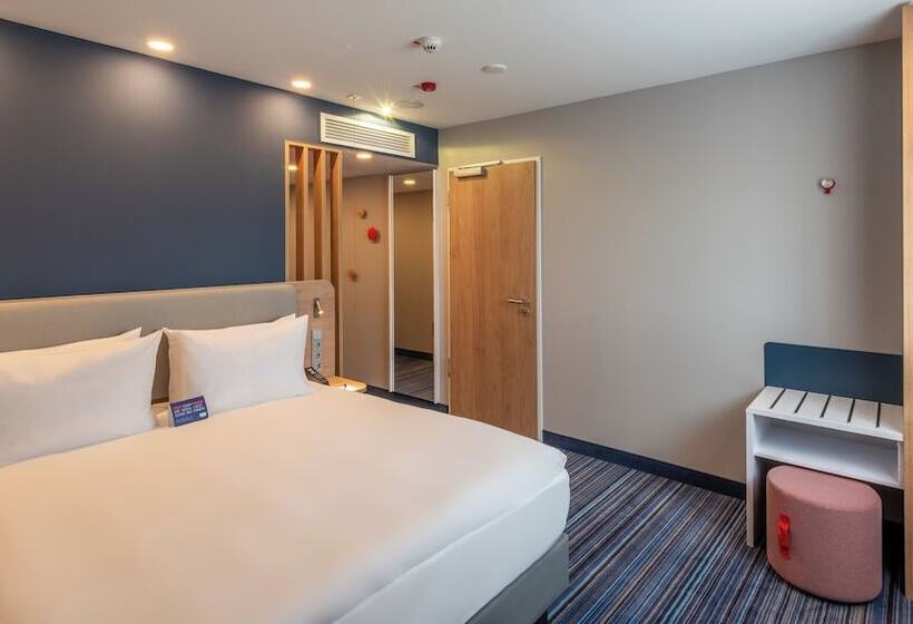 Hotel Holiday Inn Express Hamburg South A7 As42, An Ihg - Bispingen