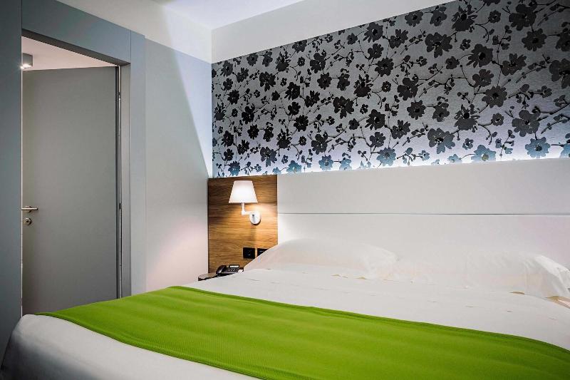 Hotel Link124 - Parma