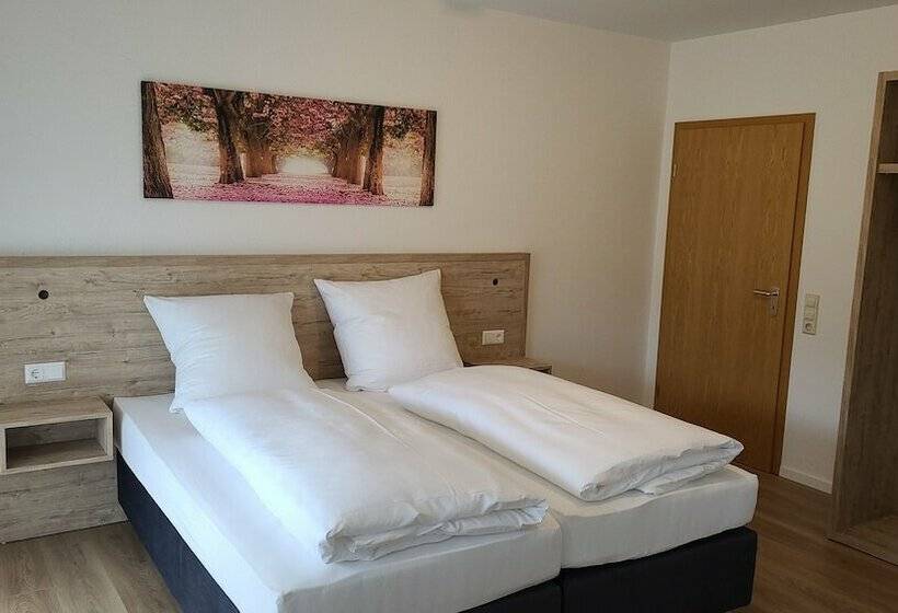 Landhotel Tanneneck   Ideal Für Gruppen, Familien Und Hunde - Donaueschingen