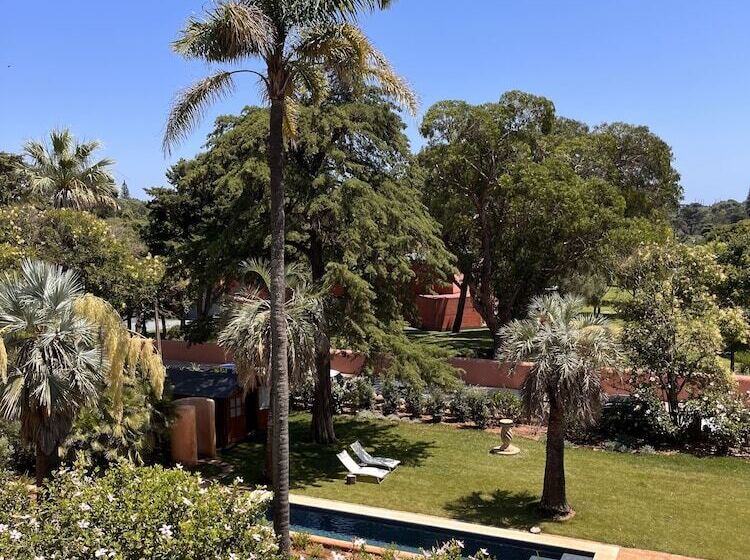 Pension (Hôtel Basse Catégorie) Chalet Ficalho - Cascais