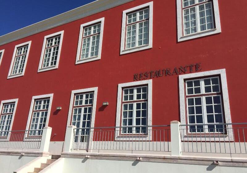 Hôtel (Catégorie 1/2 *) Casa Do Medico De Sao Rafael - Sines