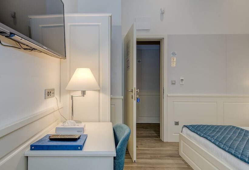 Pension (Hôtel Basse Catégorie) Roko Luxury Rooms - Split