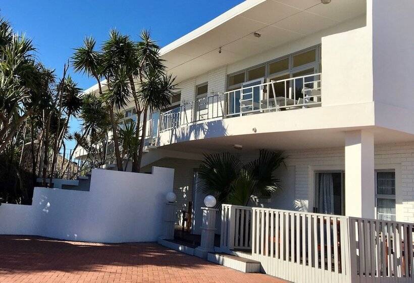 Pension (Hôtel Basse Catégorie) La Mer Guesthouse - Gqeberha