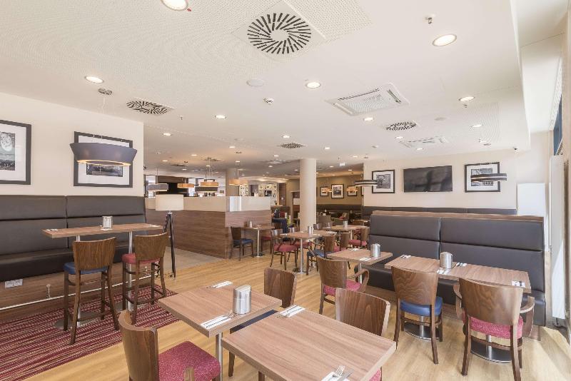 Hôtel Hampton By Hilton Hamburg City Centre - 