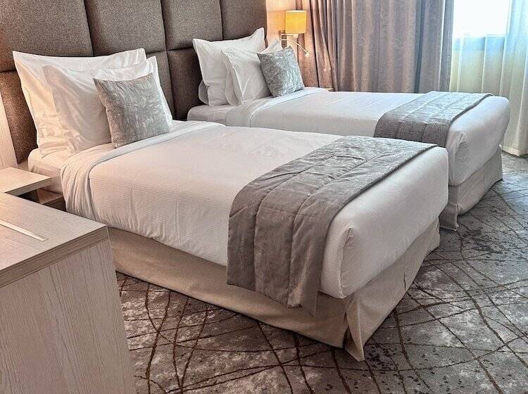 Hotel 2h - Oran