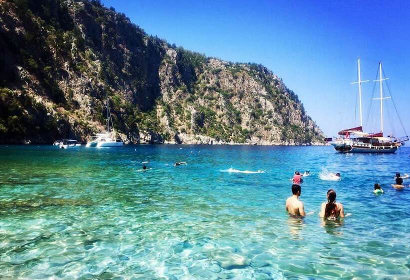 Hôtel Butterfly Valley Beach Glamping - Uzunyurt