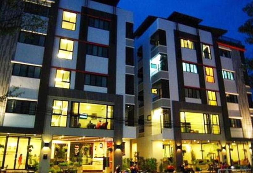 בנגקוק, בית מלון כפרי Centana Apartment: ההצעות הטובות עם Destinia