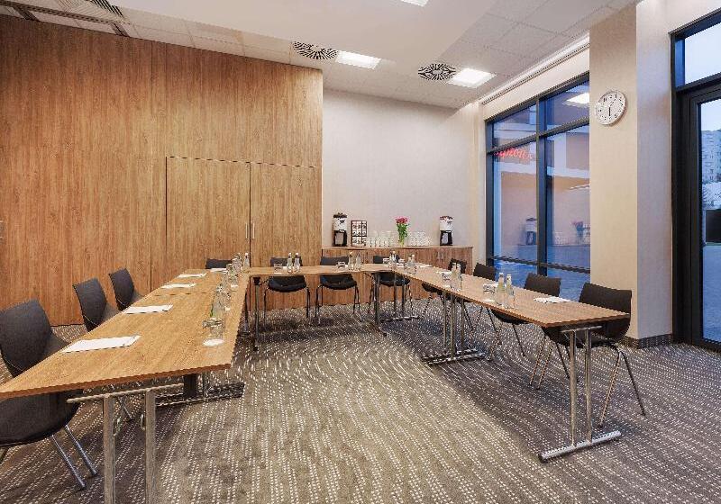 Hôtel Hampton By Hilton Lublin - ルブリン