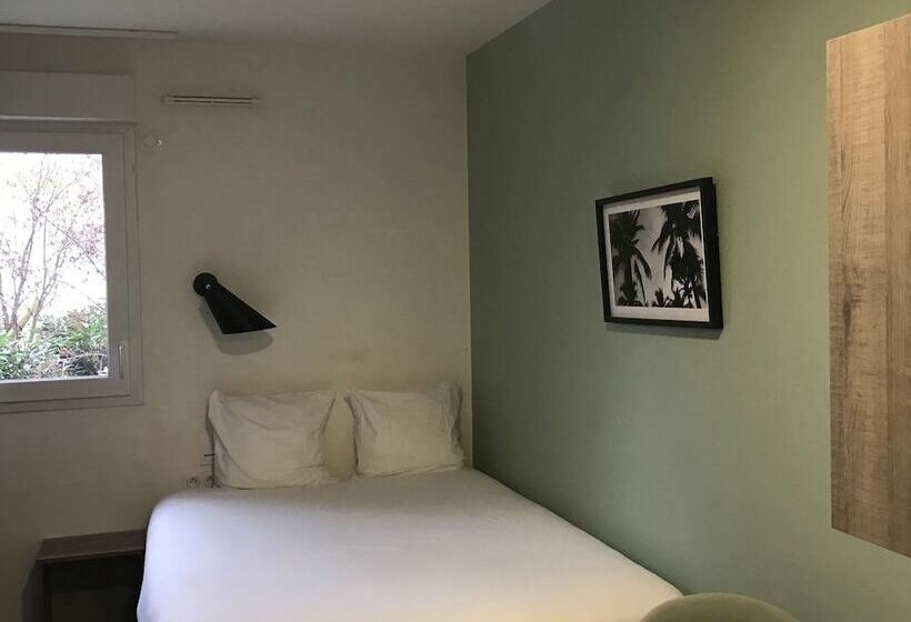 All Suites Appart Hôtel Massy Palaiseau - Massy
