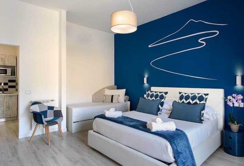 Pension (Hôtel Basse Catégorie) Les Suites Des Tout Le Monde - Sorrento