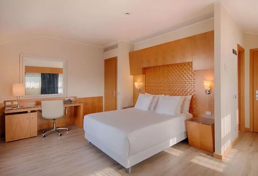 Hôtel Nh Collection Genova Marina - Genoa