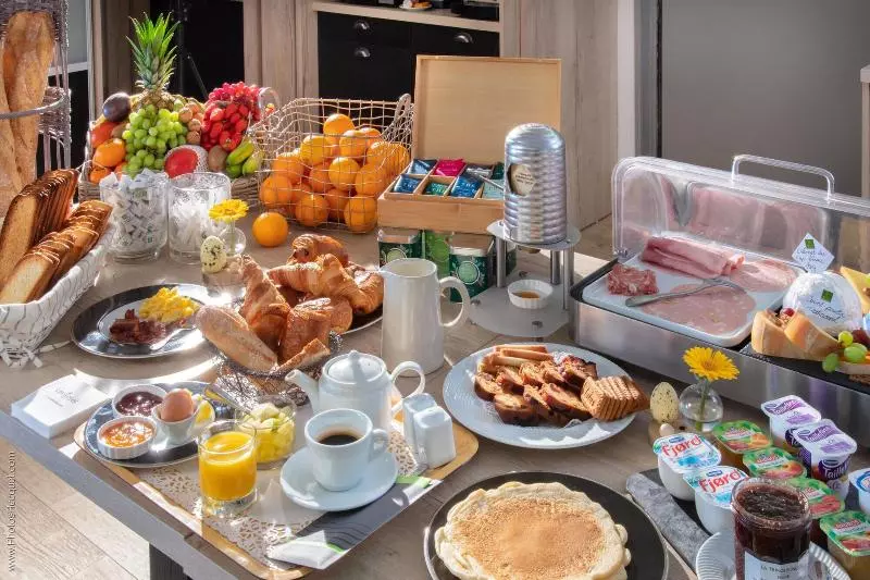 Logis Hôtel & Restaurant   Lensotel - Lens, France