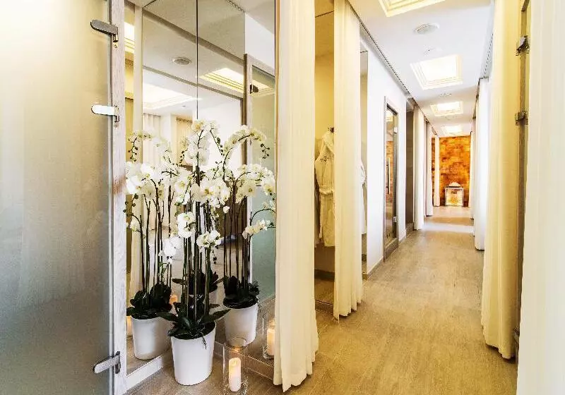 Airport Hotel Okęcie - Warsaw