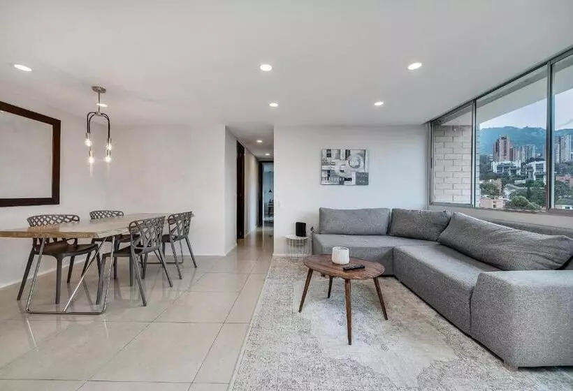 Hotel Poblado Alejandria - Medellín