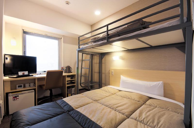 Super Hotel Ikebukuro West Natural Hot Spring - Ikebukuro