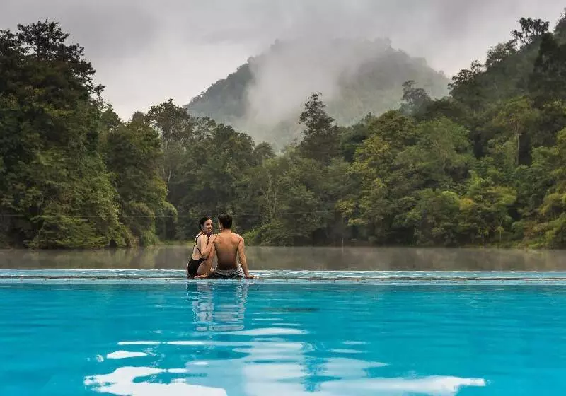 Hôtel Home Phutoey River Kwai Hotspring & Nature Resort - Sai Yok