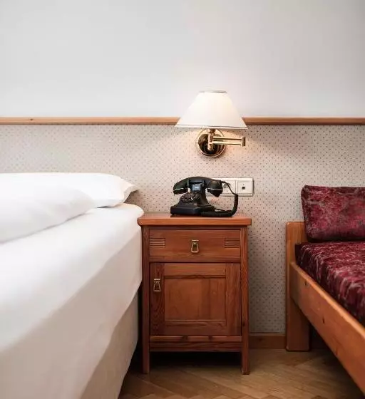 Classic Hotel Am Stetteneck - Urtijëi