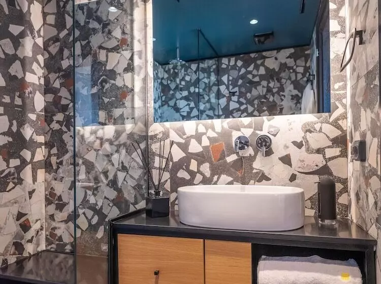 Hôtel 3 Pines Design Living - Heraklion