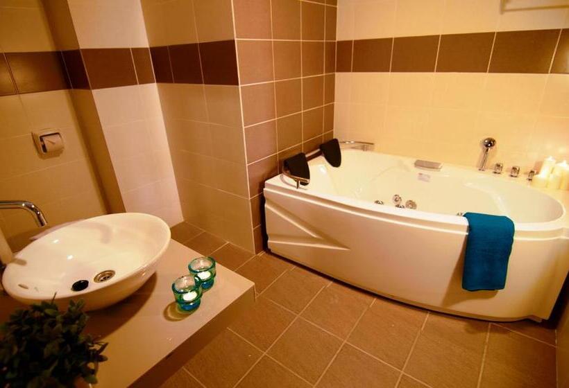 Bayou Lagoon Park Resort - Malacca