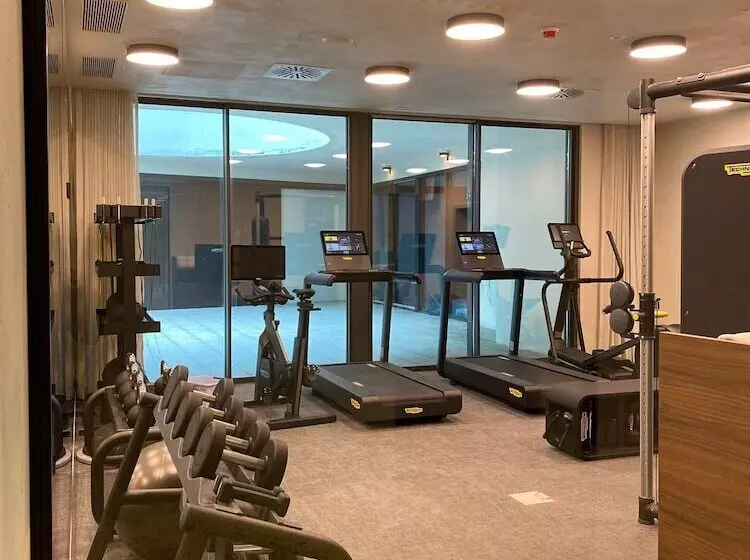 Hôtel Altis Porto - Vila Nova de Gaia