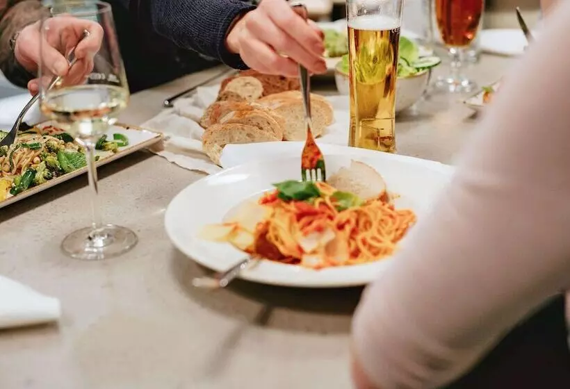 Hôtel Ibis Styles Geneve Carouge - Carouge