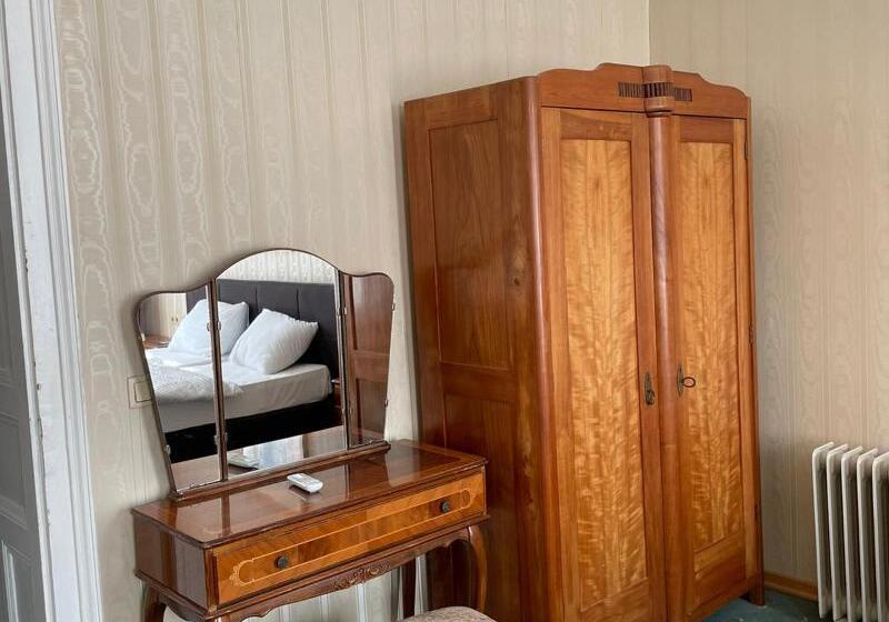 Hotel Viktoria Vienna - Viena