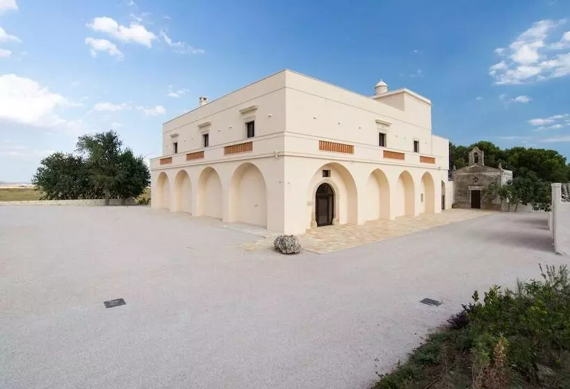 Hotel Masseria Fontana Di Vite - Basilikata