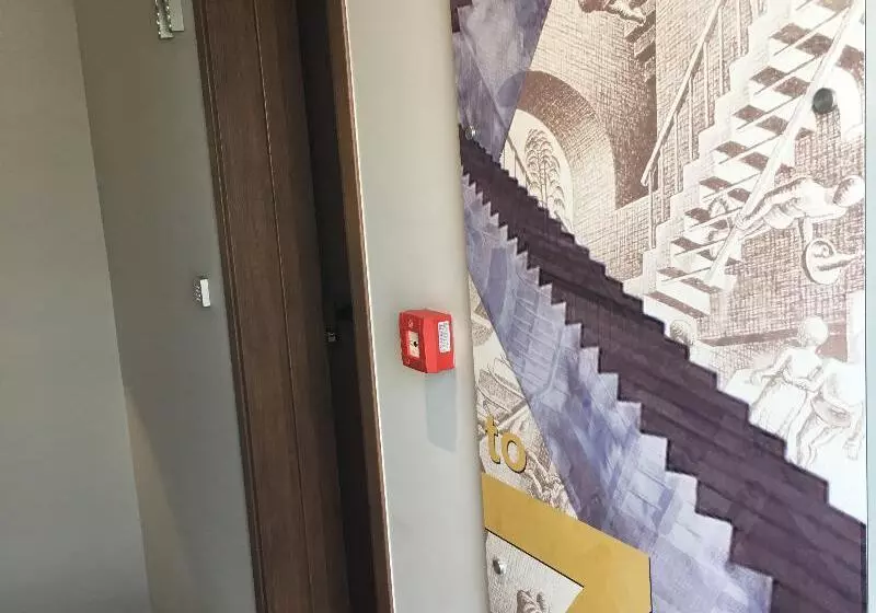 Hôtel 360degrees Pop Art - Афины
