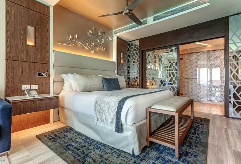 Hôtel Royalton Chic Cancun, An Autograph Collection Allinclusive Resort  Adults Only - Cancún