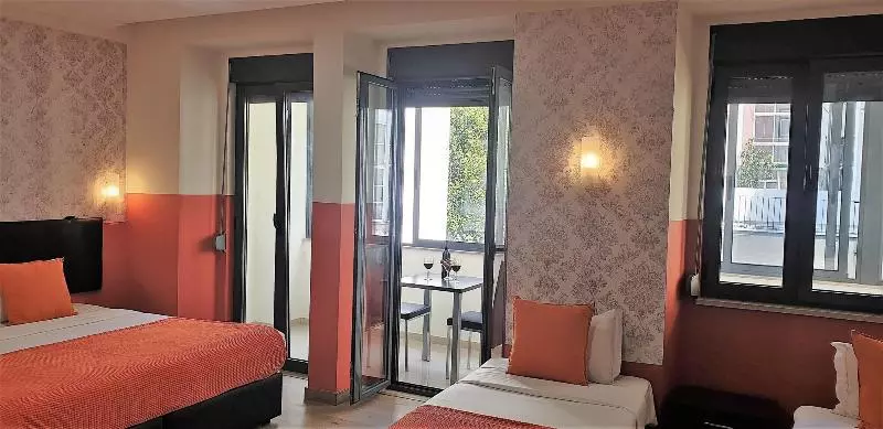 Pension Universo Romantico - Lisbon