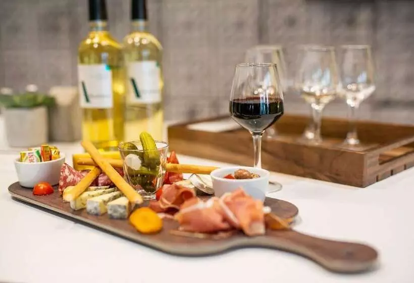 Hôtel Campanile Laval Nord - Mayenne