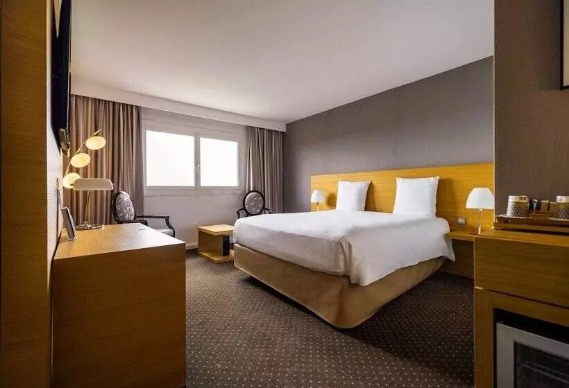 Hotel Mercure Bordeaux Lac - Bordéus