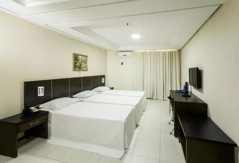 Hotel Crystal Plaza - Goiânia