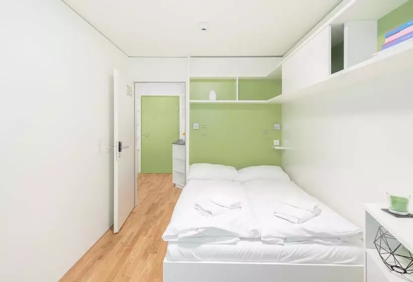 Mynext   Hotel Leo - Vienna