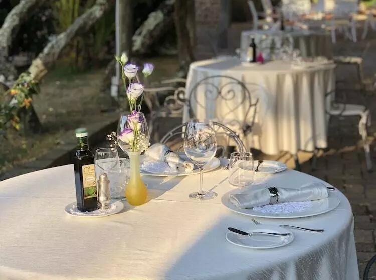 Hotel Oasi Olimpia Relais - Massa Lubrense