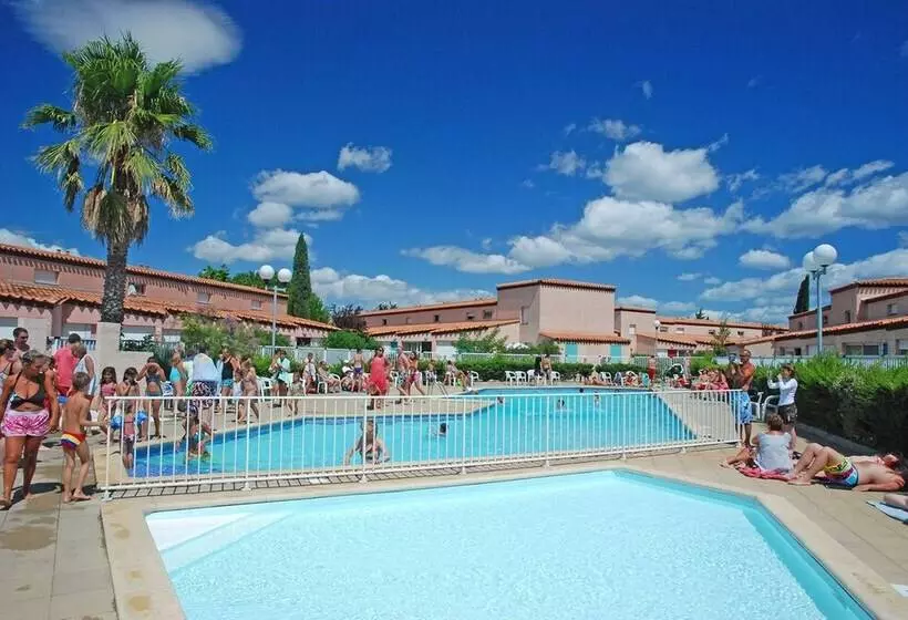 Hôtel Lagrange Grand Bleu Vacances – Résidence Les Jardins De Neptune - Saint-Cyprien