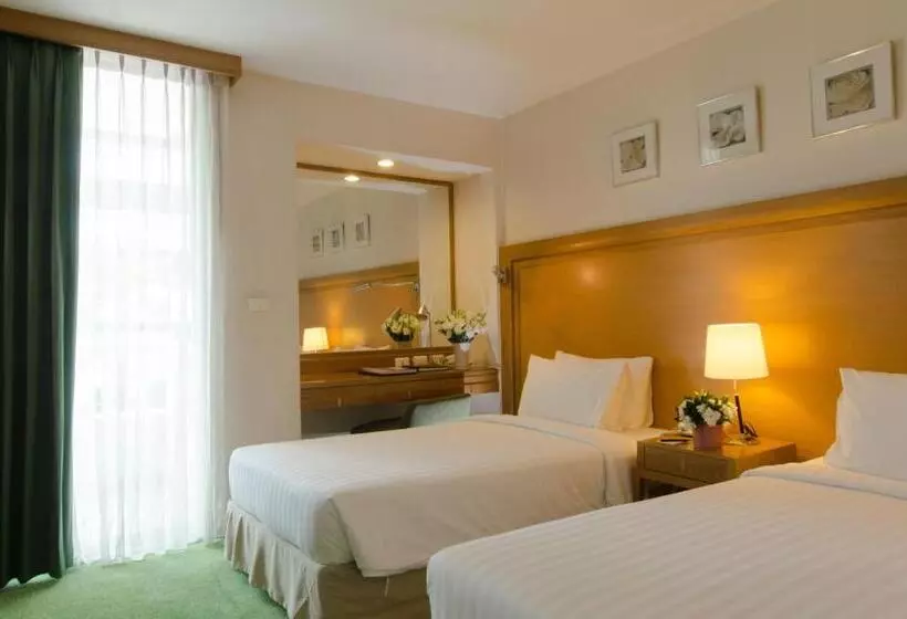 Hotel At Ease Saladaeng By Aetas - Bangkok