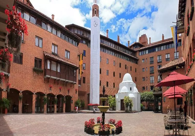 Estelar Apartamentos Bogotá La Fontana - Bogota