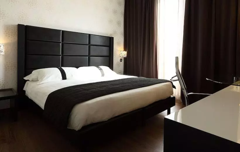 Hôtel Holiday Inn Genoa City, An Ihg - Генуя