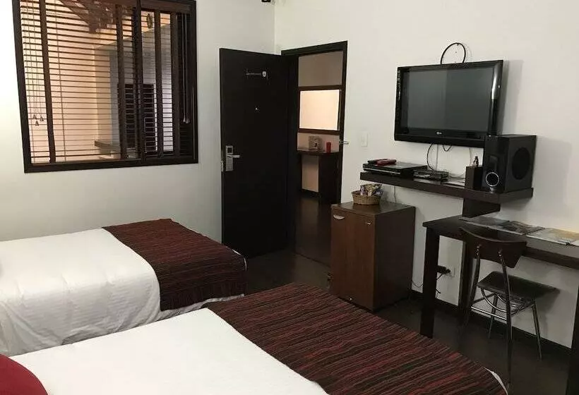 Bed And Breakfast Casa Farallones - Cali