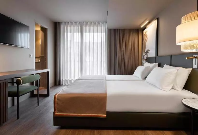 Hotel Exe Essenzia Porto - Porto