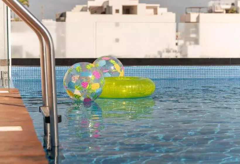 Collection O Hotel Marvic - Playa del Carmen