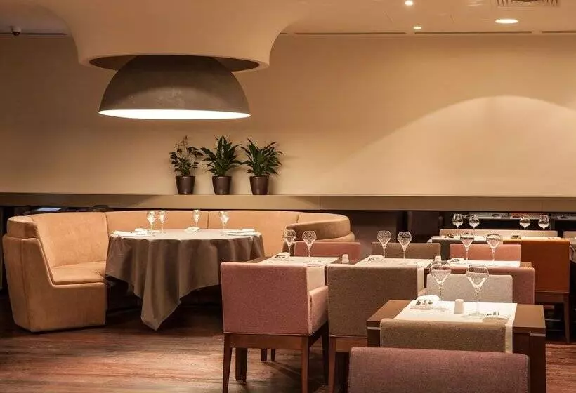 Hotel Kronwell Brasov - Brașov