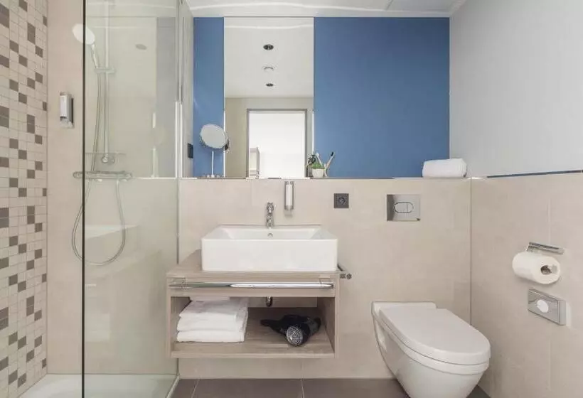 Garner Hotel Augsburg Nord, An Ihg - Augsbourg