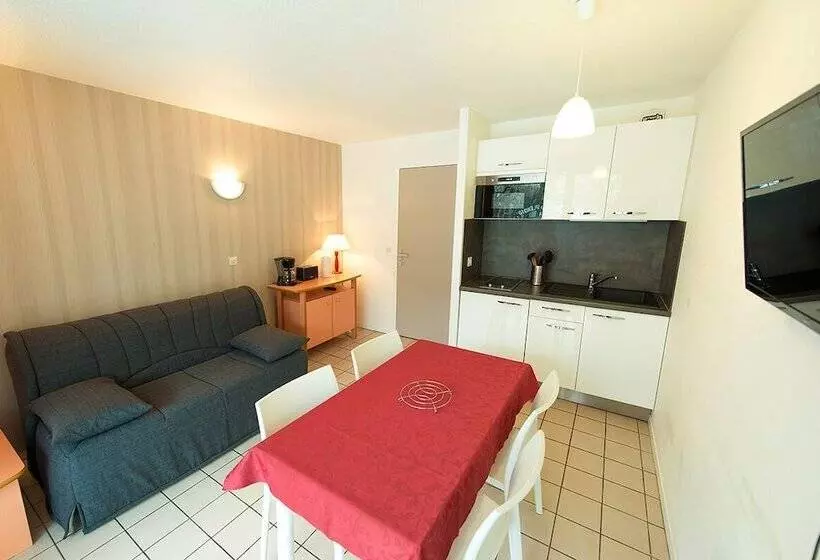 Hôtel Terres De France   Résidence Les Silènes - Allevard